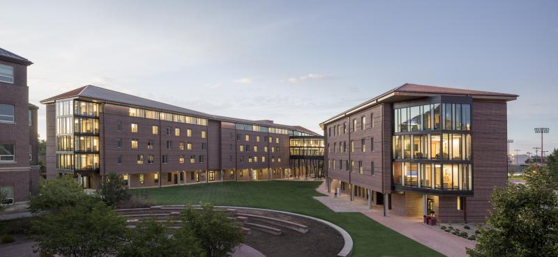 Move-In Week at Dimond Family Residential Village | University of Denver